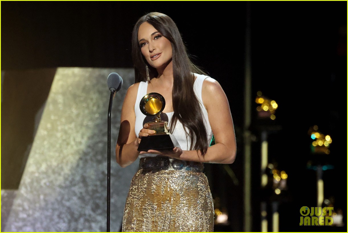Kacey Musgraves Wins Best Country Song at Grammys 2025!: Photo 5120144 | Grammys Photos | Just ...
