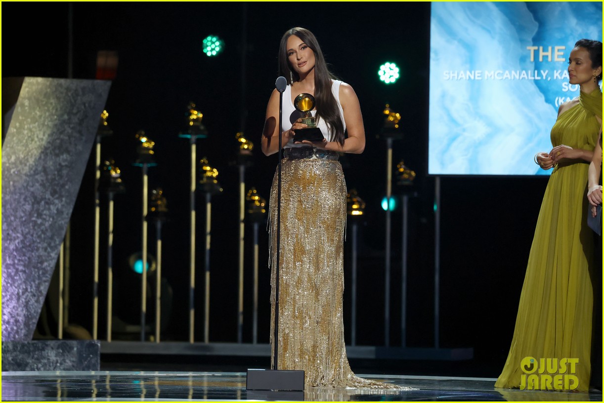 Kacey Musgraves Wins Best Country Song at Grammys 2025!: Photo 5120148 | Grammys Photos | Just ...