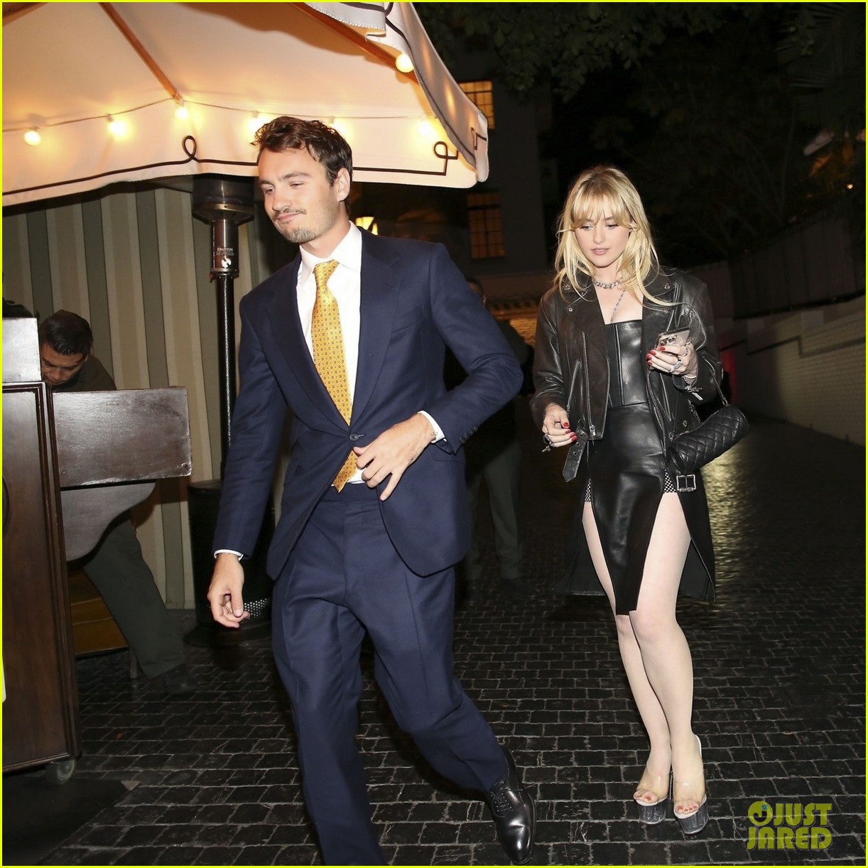 Kathryn Newton & Brandon Thomas Lee Link Arms During Friendly Night Out ...