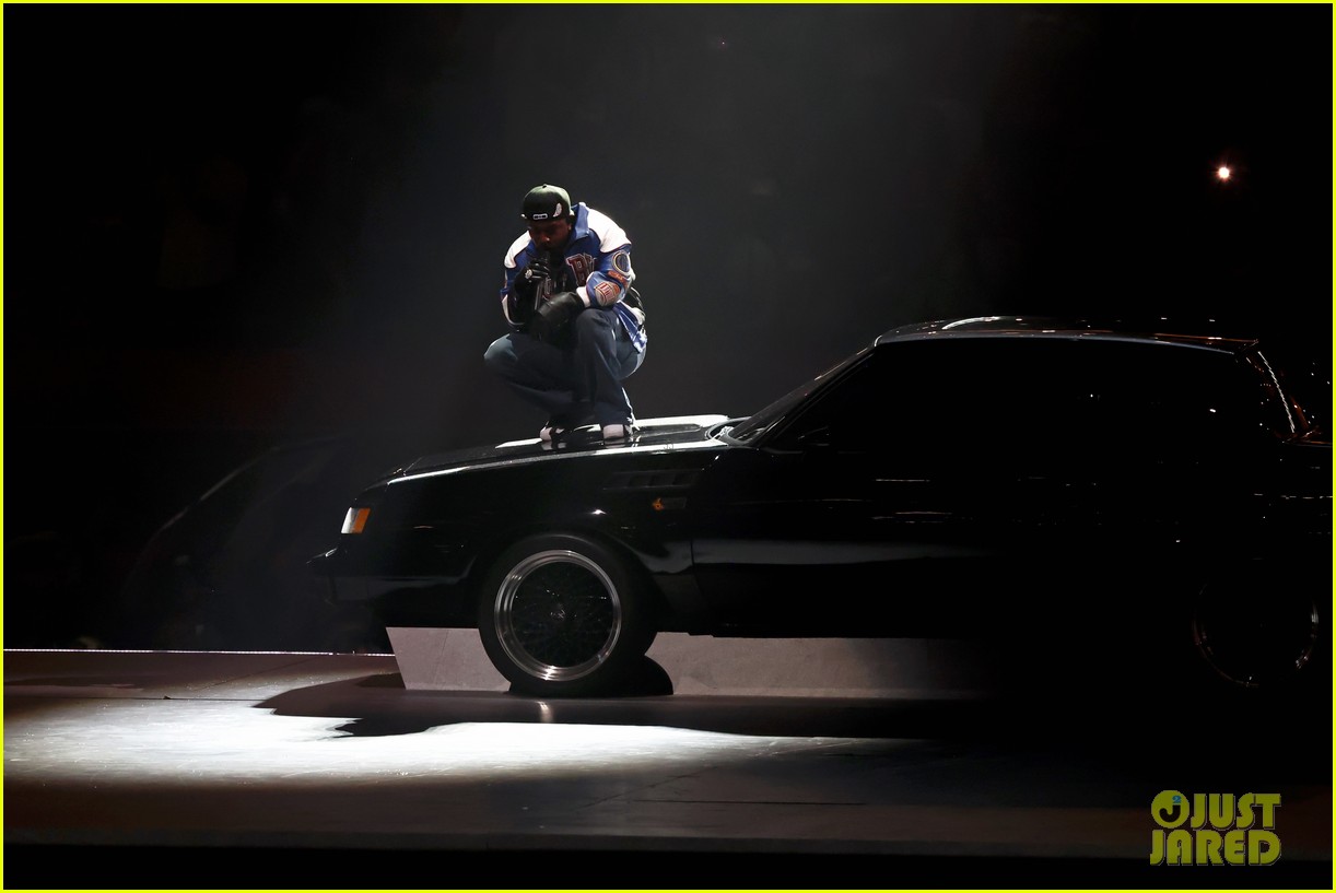 Kendrick Lamar Super Bowl 2025 Halftime Show Video: Setlist Revealed ...