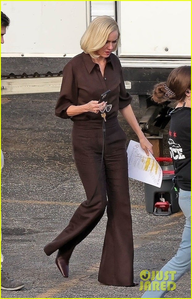 Kim Kardashian, Naomi Watts, & Sarah Paulson Film Scenes for 'All's ...