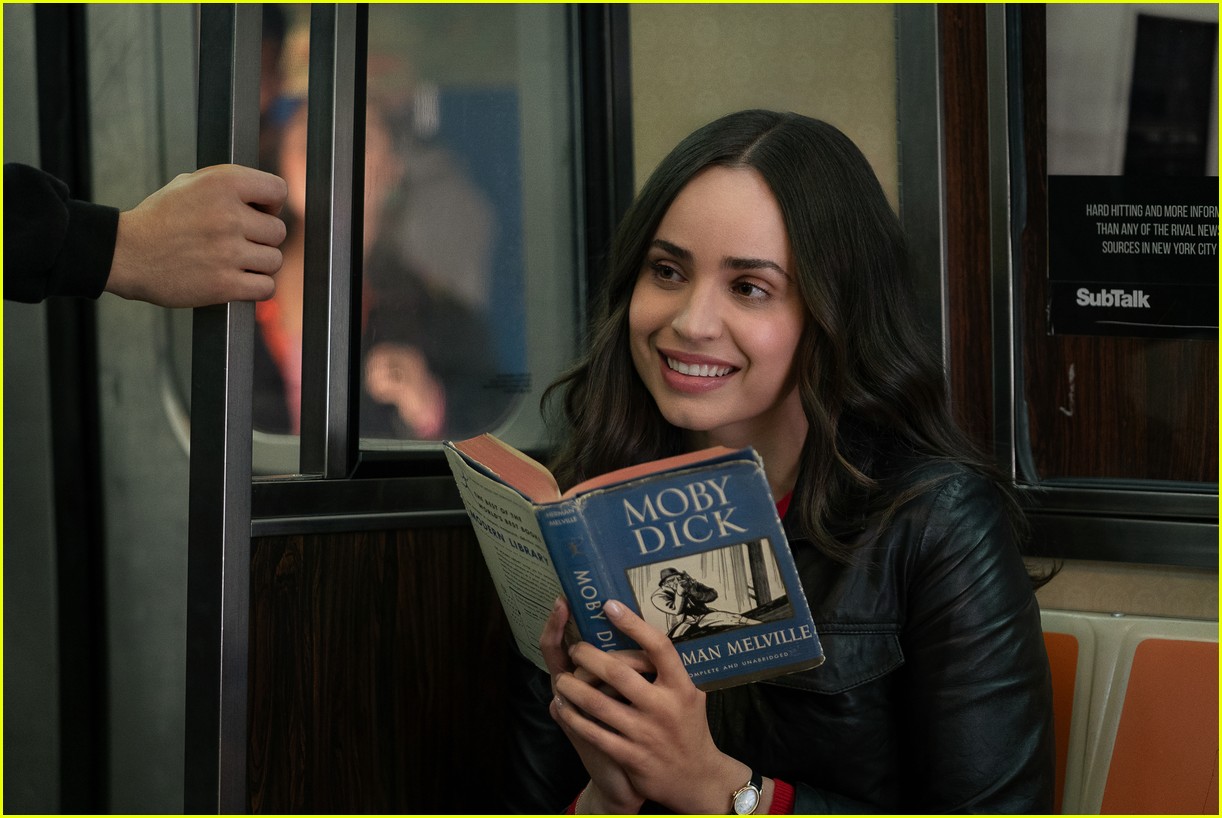 'The Life List': Sofia Carson Stars in Netflix Movie - Watch the ...
