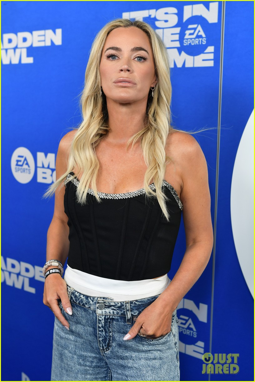 David Dobrik Shows Off Ripped Physique in New Hugo Boss Underwear ...