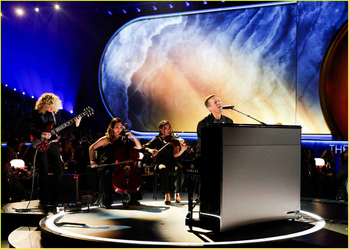 Chris Martin Performs Coldplay's 'All My Love' For Grammys 2025 In ...