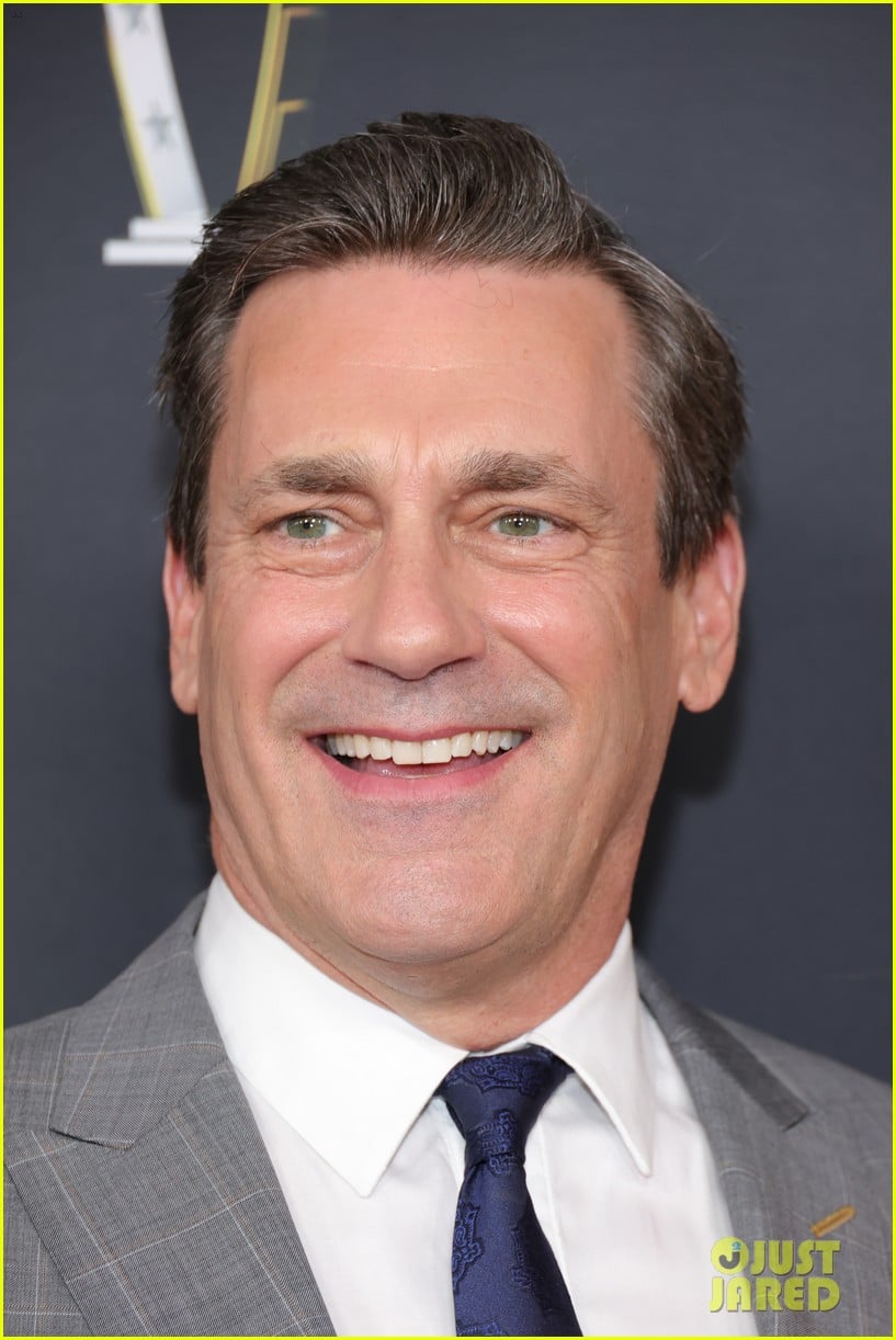 Jelly Roll, Shaboozey, Jon Hamm, & More Stars Join Football Players at ...