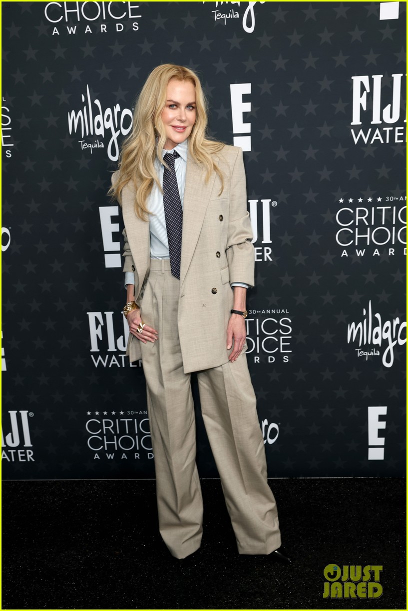 Nicole Kidman & Edgar Ramirez Have 'The Undoing' Reunion at Critics ...