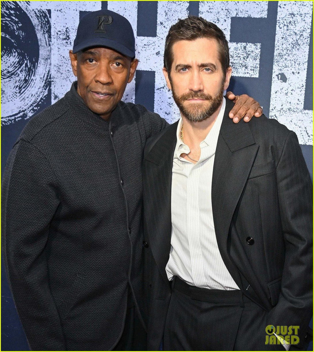 Denzel Washington & Jake Gyllenhaal Step Out to Promote Broadway Show ...