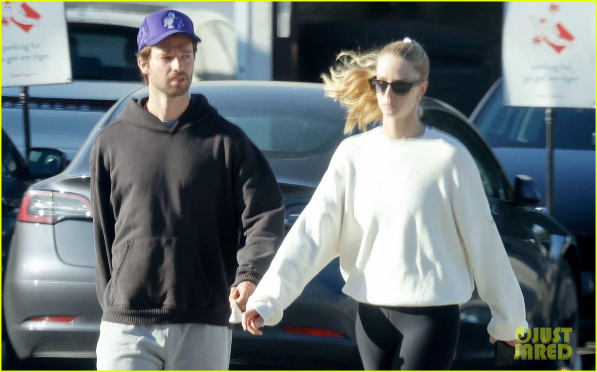 Patrick Schwarzenegger & Fiancée Abby Champion Step Out Amid 'White Lotus' Season 3 Success ...