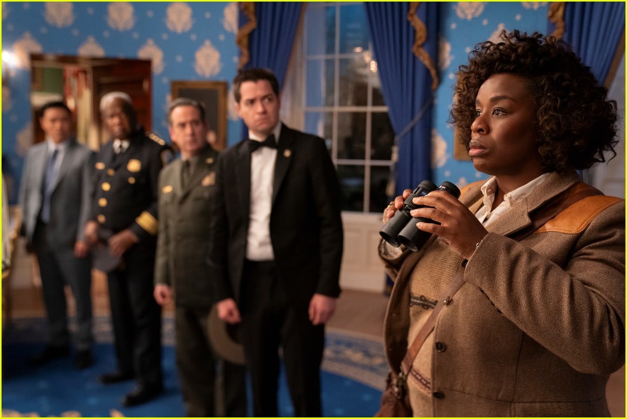 'The Residence' Trailer Showcases Netflix's New Mystery Series Starring ...