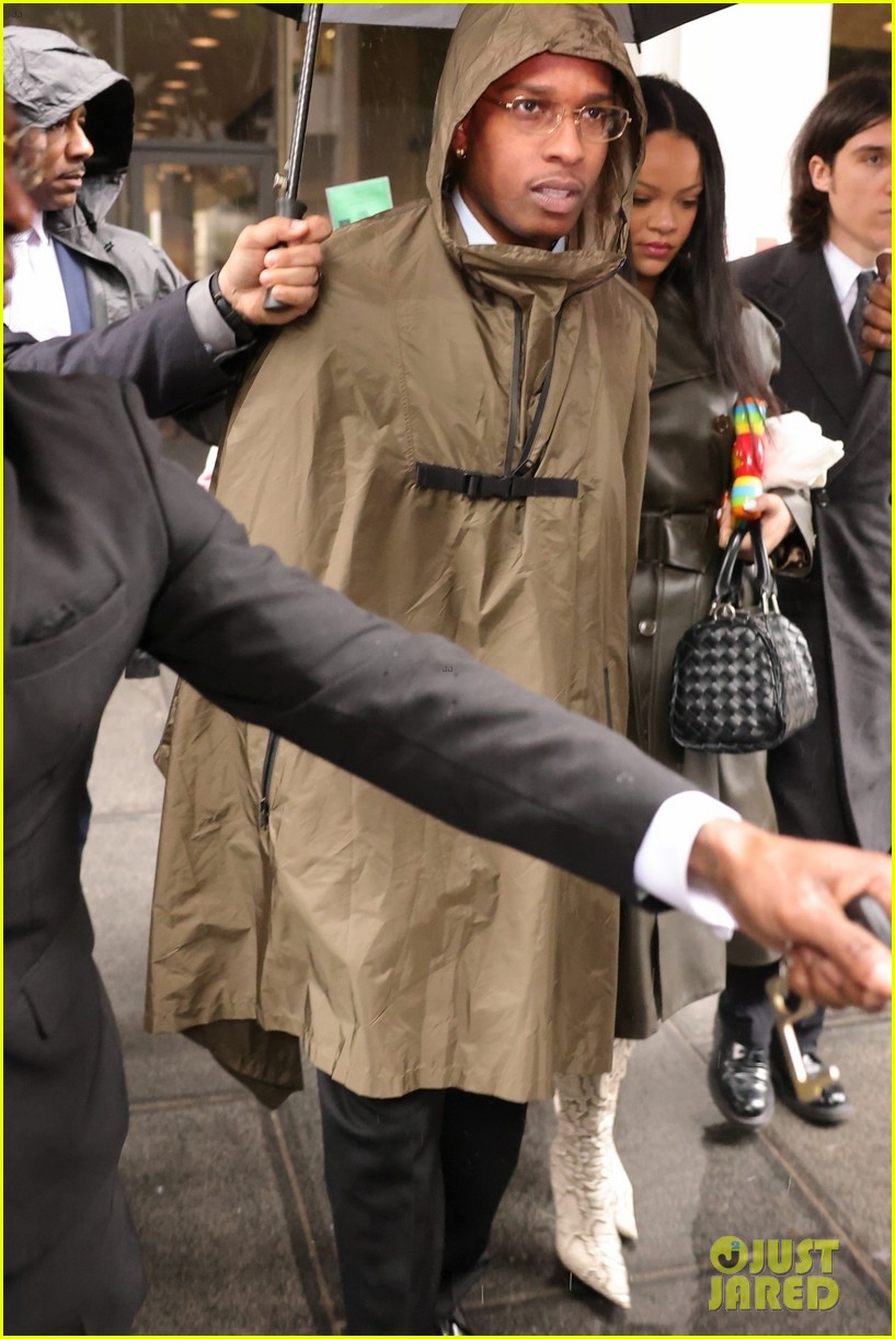 Rihanna Leaves Court With A$AP Rocky After Attending With Their Sons ...