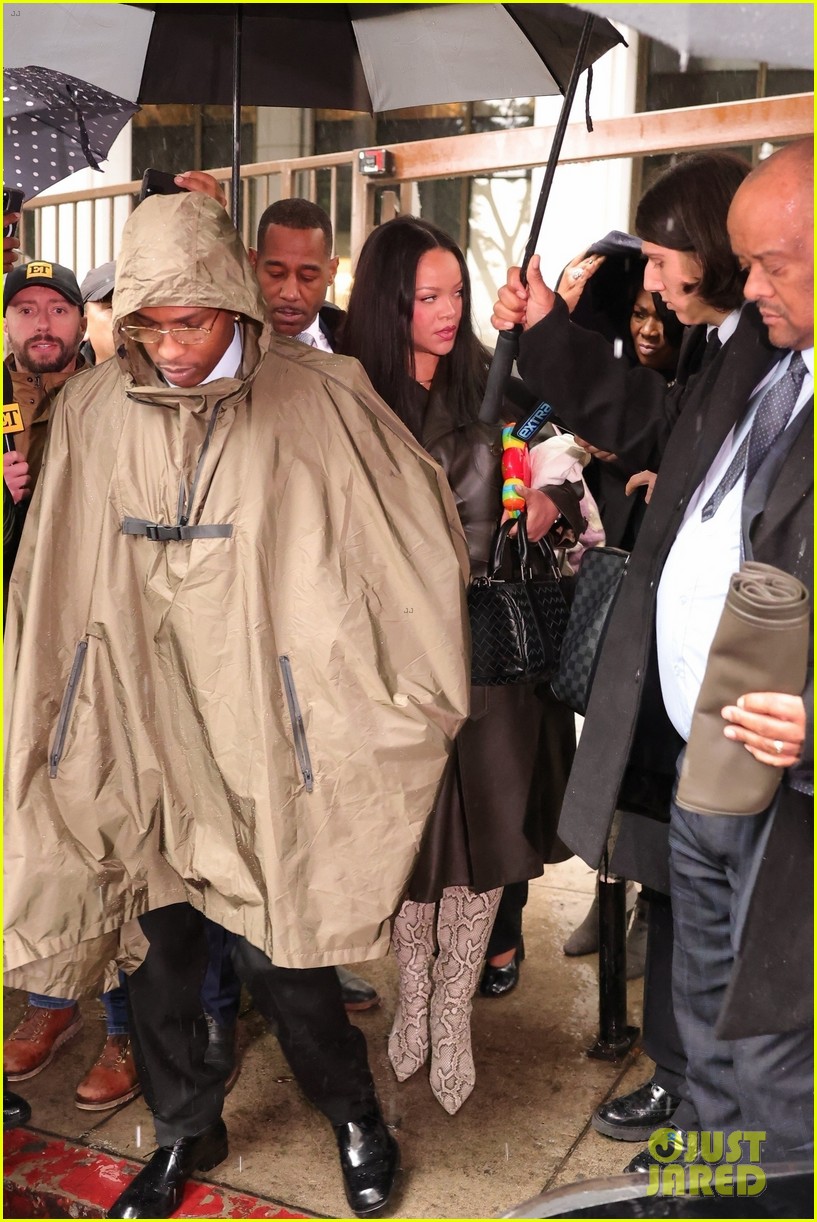 Rihanna Leaves Court With A$AP Rocky After Attending With Their Sons ...
