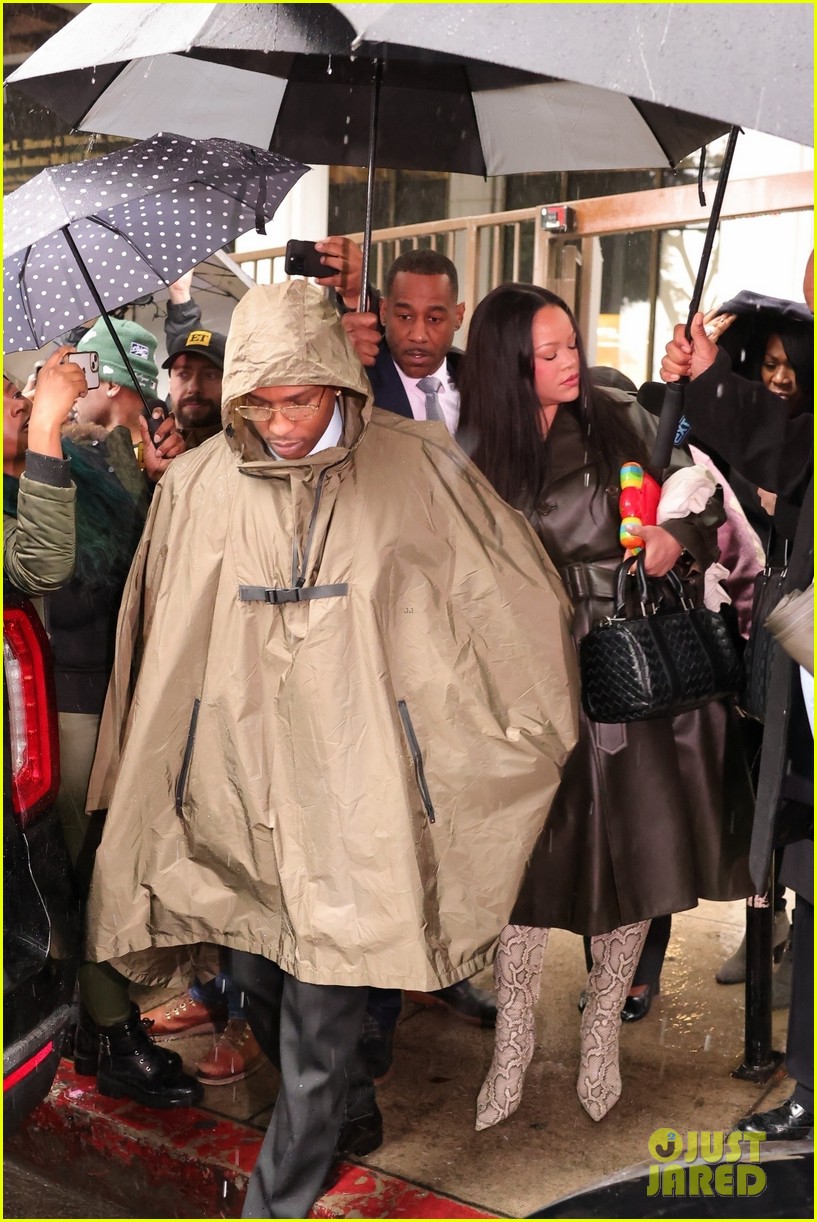 Rihanna Leaves Court With A$AP Rocky After Attending With Their Sons ...