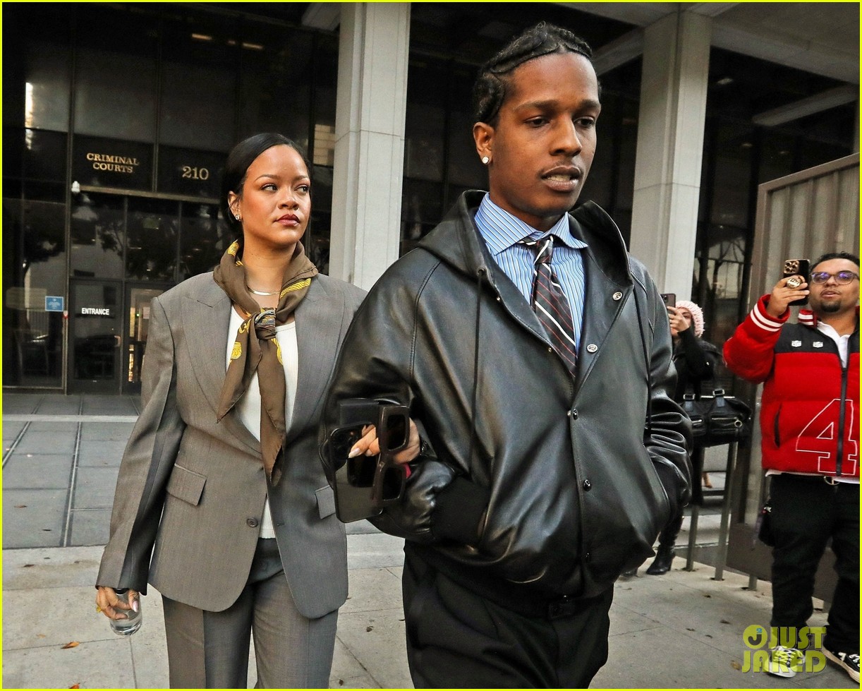 Rihanna Supports Partner A$AP Rocky During Another Day in Court: Photo ...
