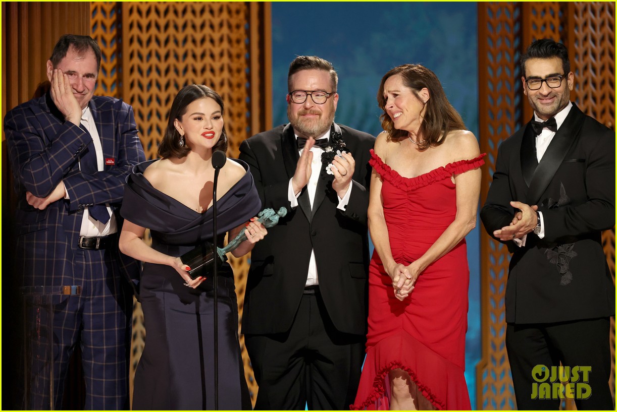 Selena Gomez Was in Complete Shock Over SAG Awards Win & Hoped Someone Else Would Accept for Her ...