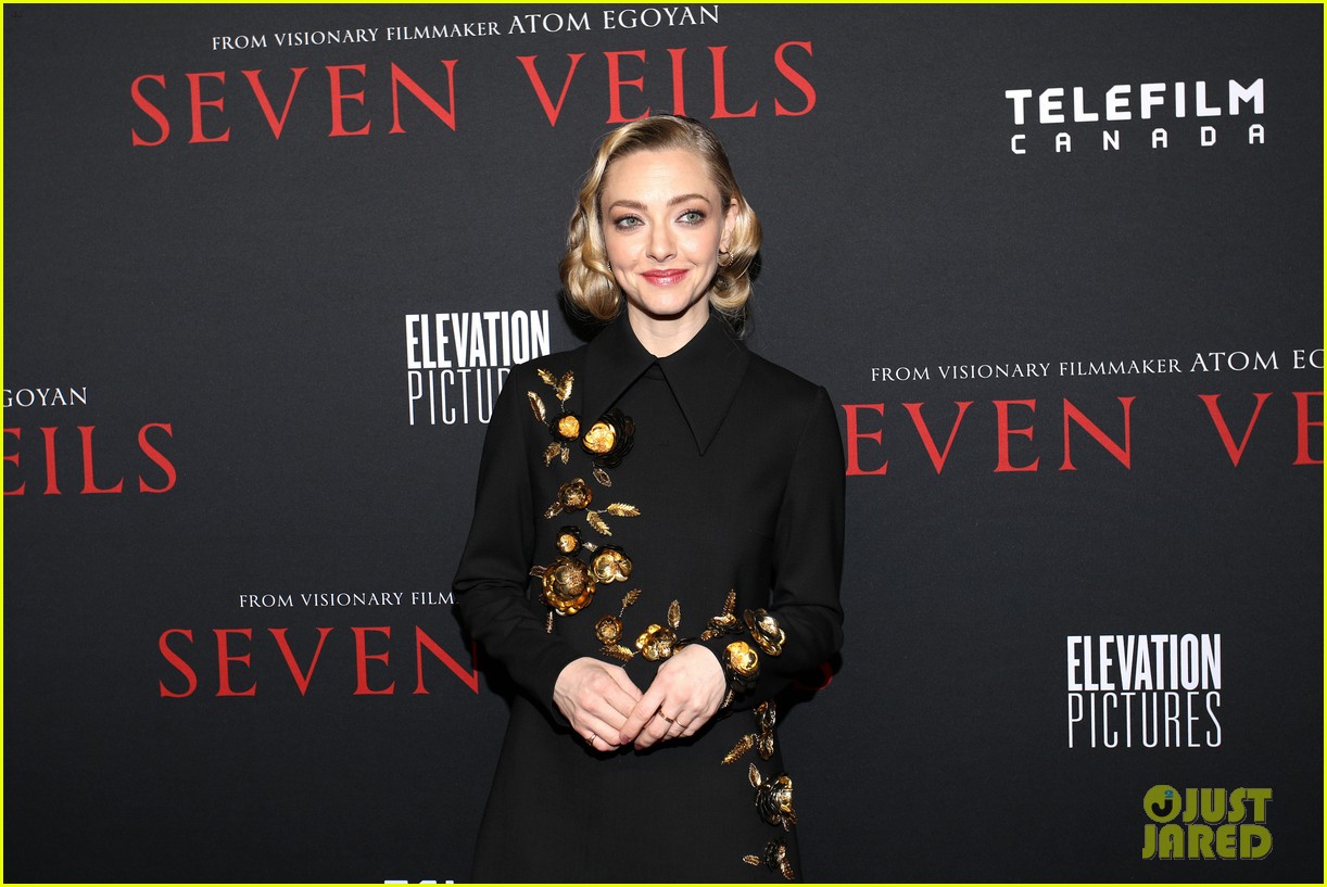 Amanda Seyfried Attends Toronto Premiere of New Thriller 'Seven Veils ...
