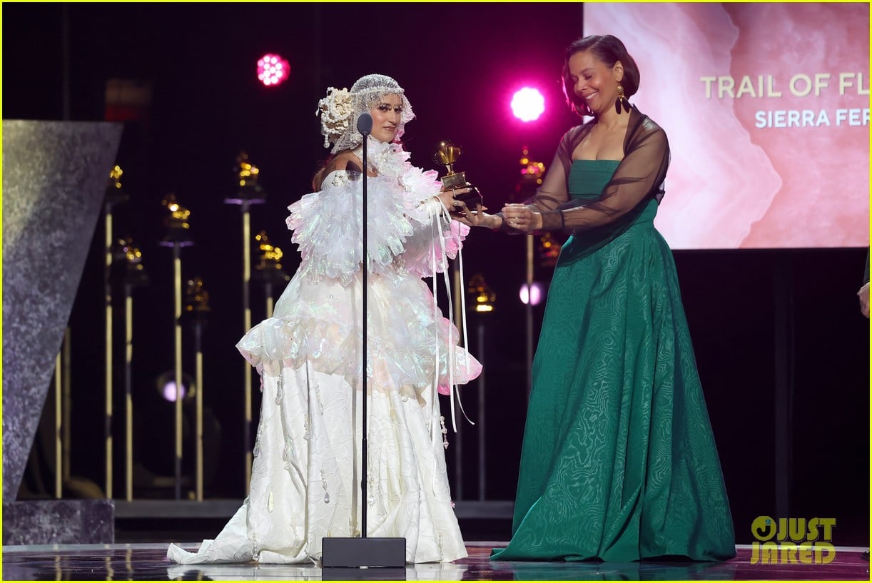 Sierra Ferrell Wins Several Awards at Grammys 2025 Ahead of Main ...