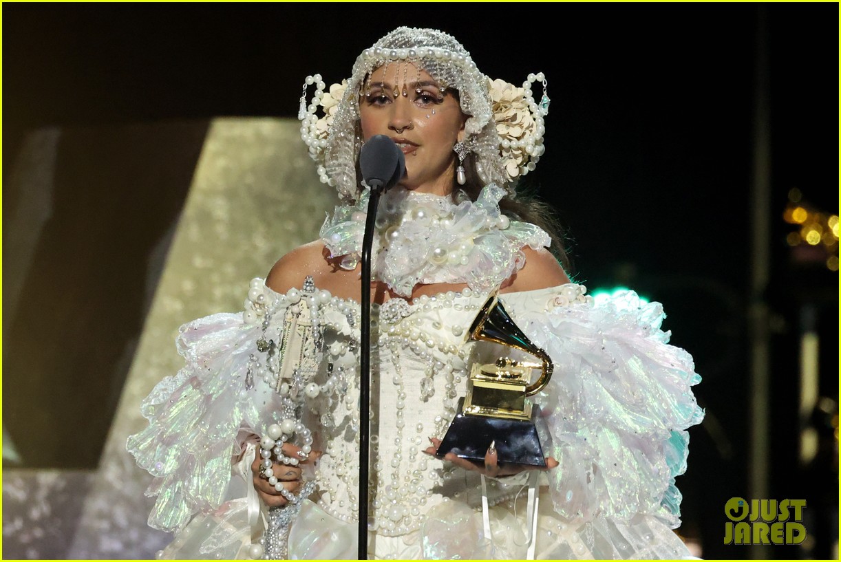Sierra Ferrell Wins Several Awards at Grammys 2025 Ahead of Main ...