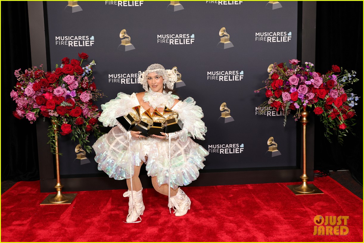 Sierra Ferrell Wins Several Awards at Grammys 2025 Ahead of Main ...