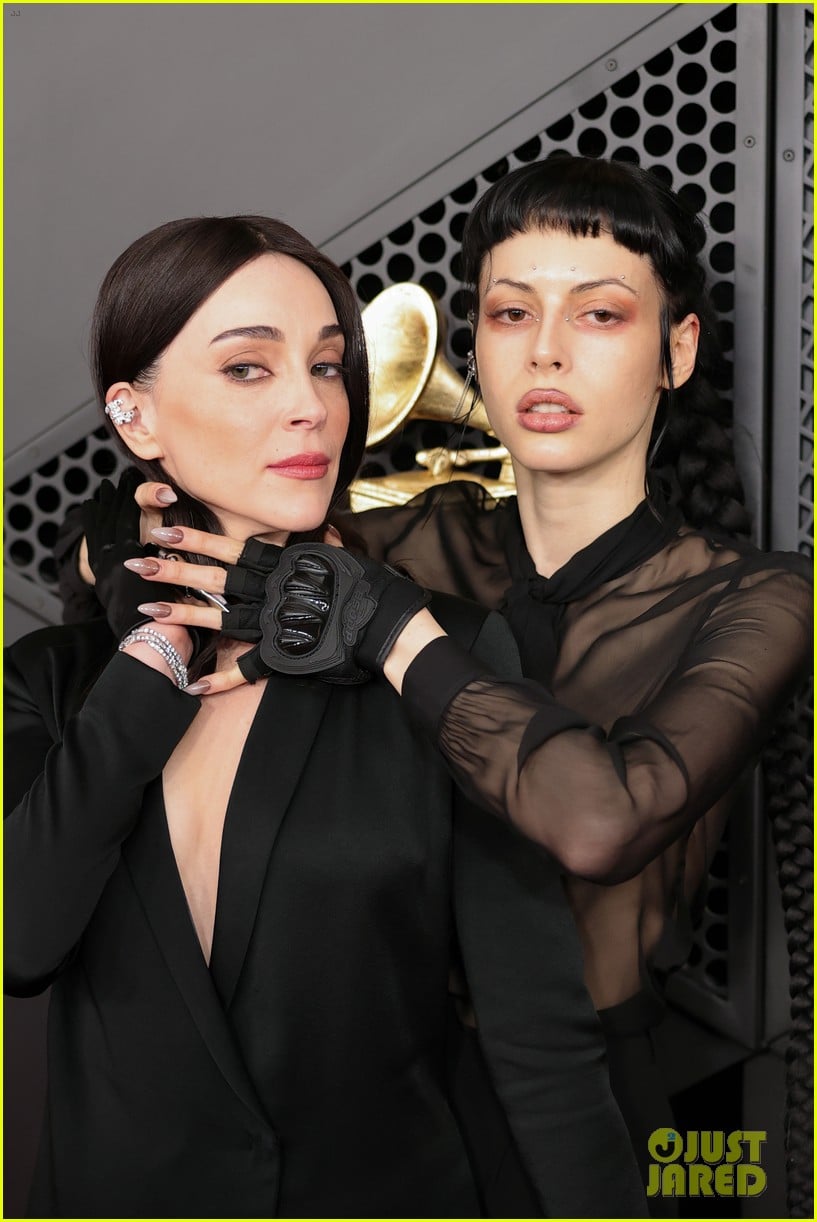 St Vincent Wins Big at Grammys 2025 Ahead of Opening Performance: Photo ...