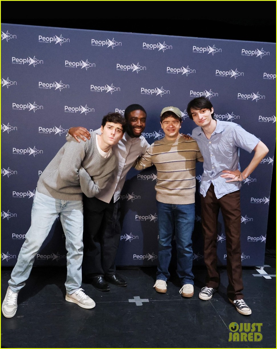 Photo: stranger things paris fan convention 08 | Photo 5121654 | Just ...