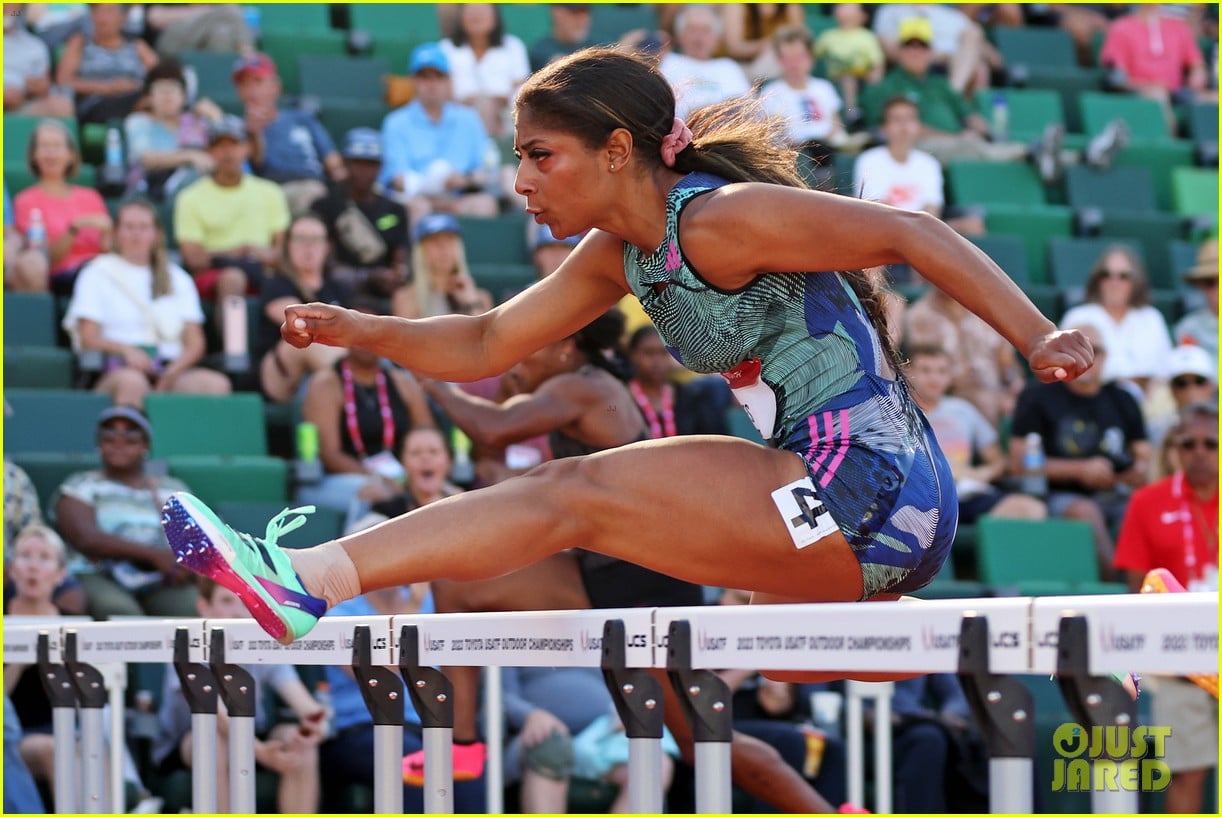 Who Is Xavier Worthy's Girlfriend? He's Engaged to Track Star Tia Jones ...