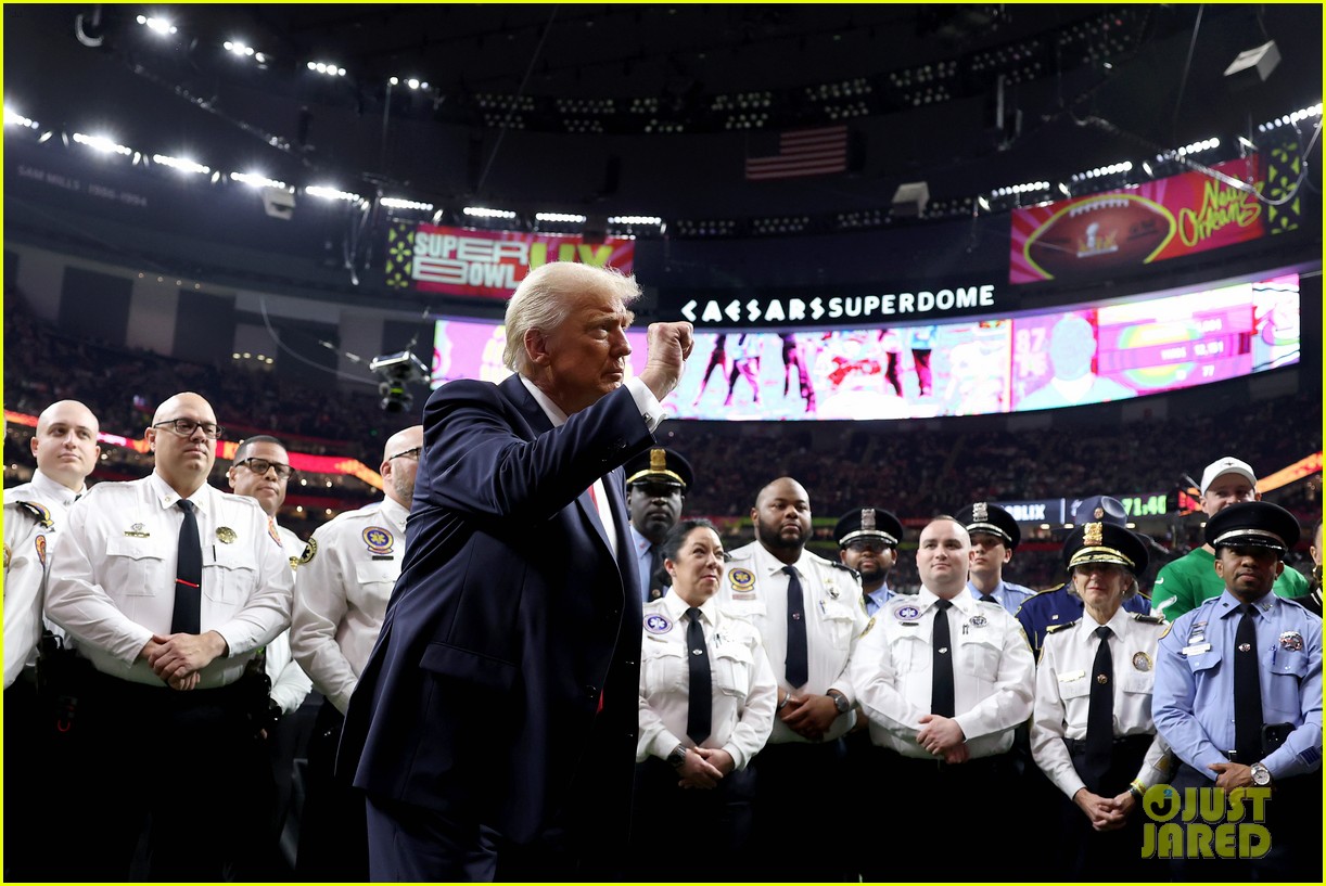 Donald Trump Attends Super Bowl LIX, Becomes First Sitting President at ...