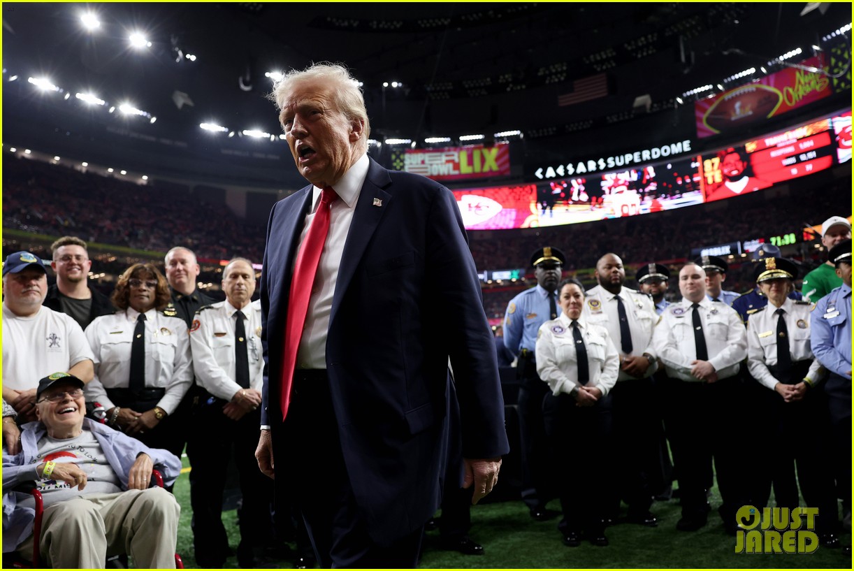 Donald Trump Attends Super Bowl LIX, Becomes First Sitting President at ...