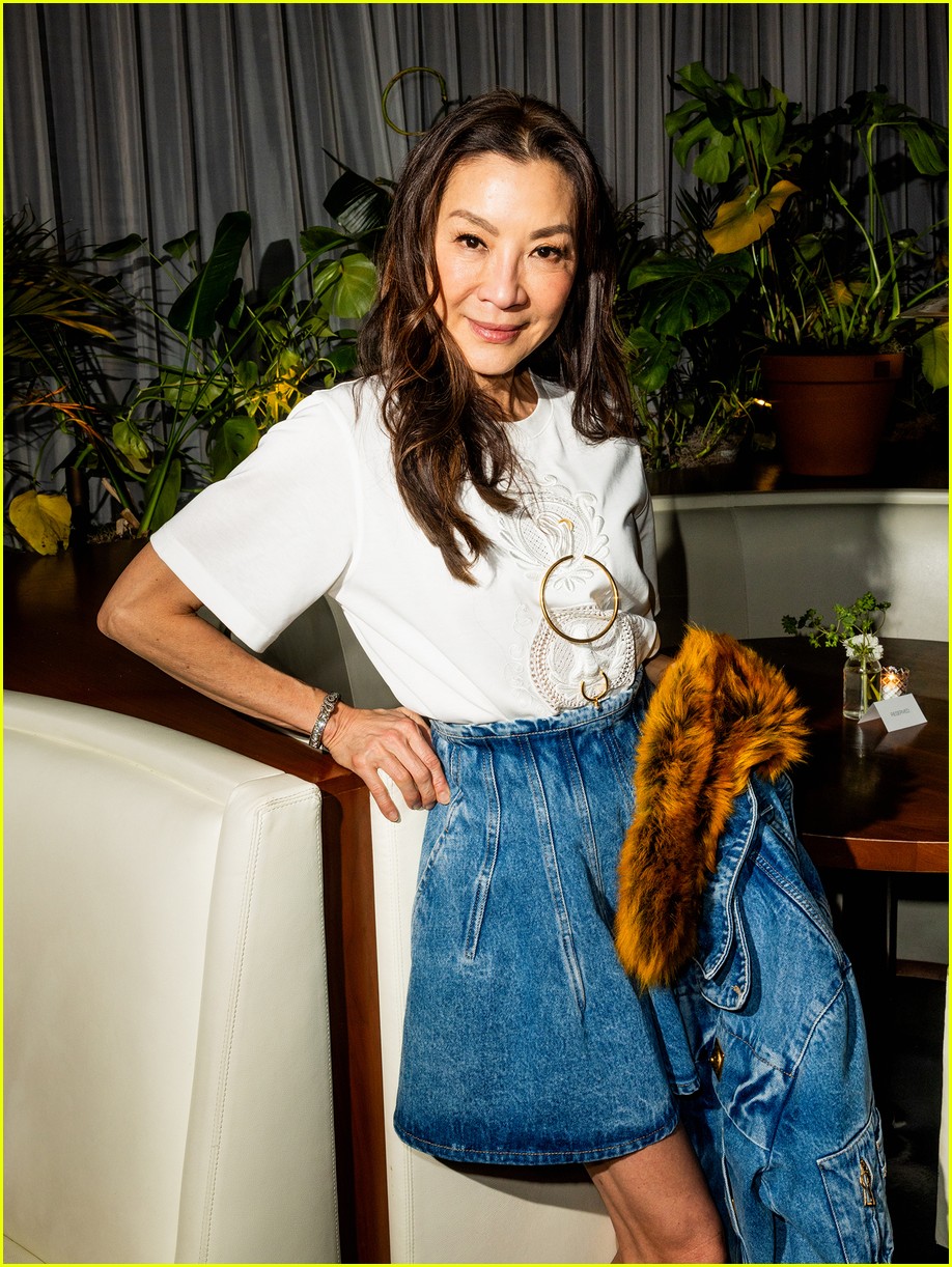 'Wicked' Cast Gathers to Celebrate Awards Season Amid Producer's ...