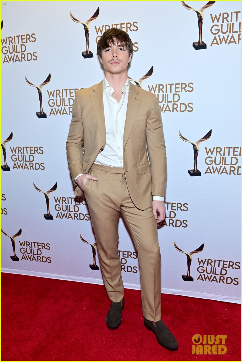 Nicholas Alexander Chavez, Kiernan Shipka, Erin Foster Step Out For ...