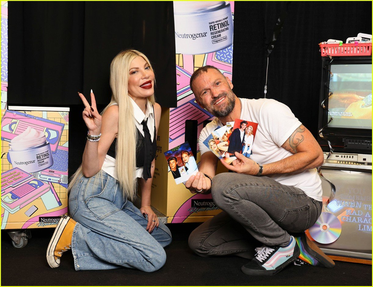 Beverly Hills, 90210's Tori Spelling & Brian Austin Green Reunite in ...