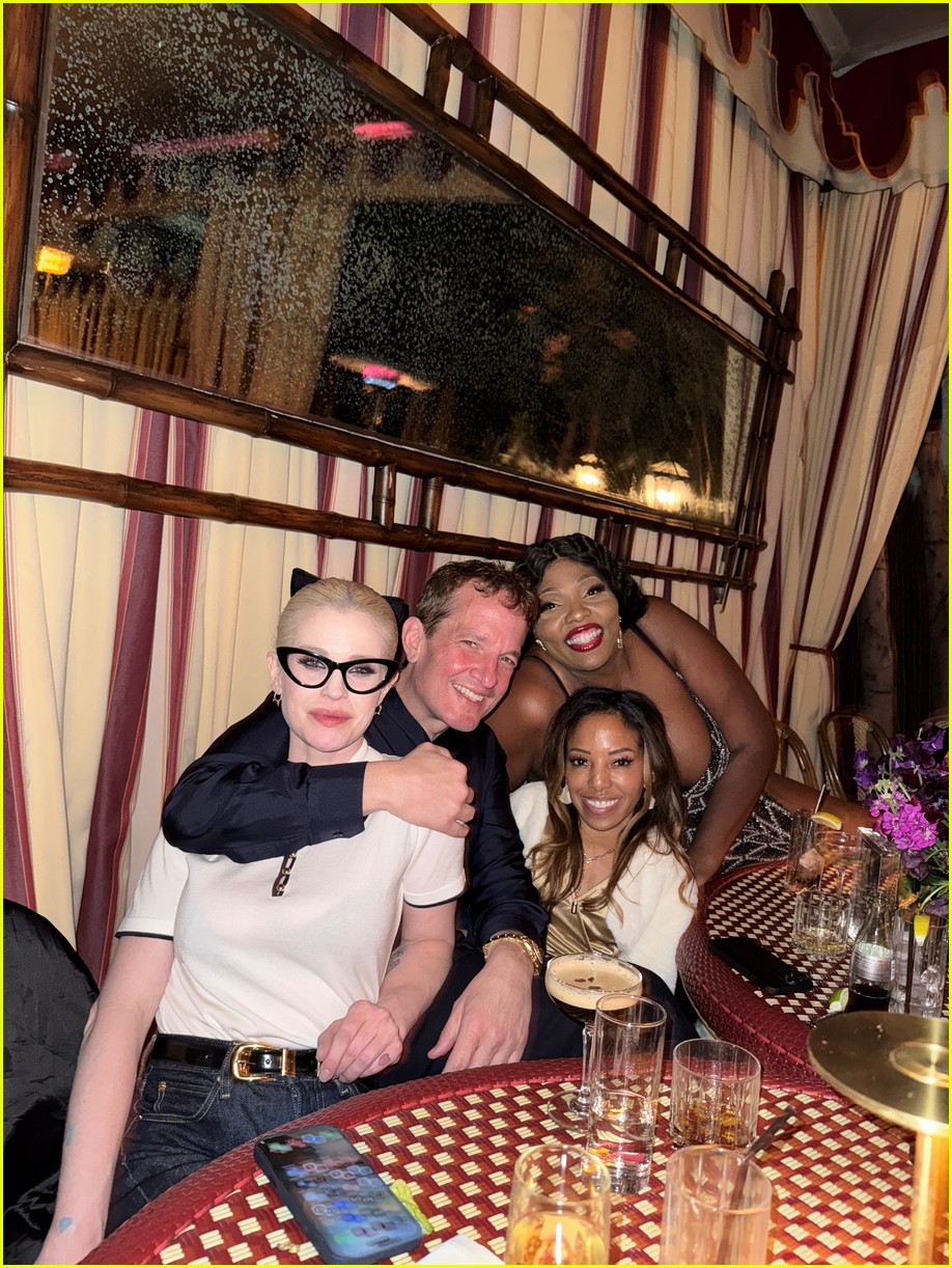 Emma Roberts & Paris Hilton Help Showman Jeff Beacher Celebrate His ...