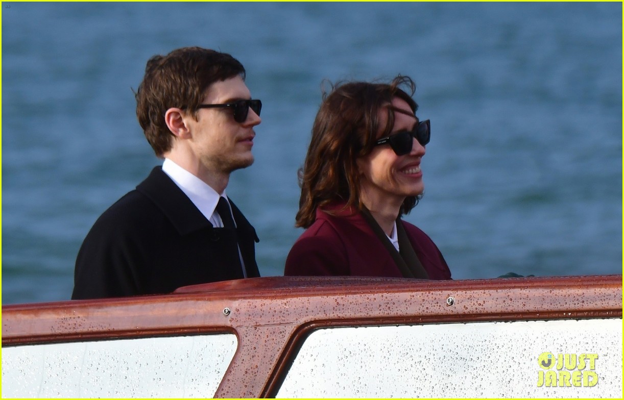 Evan Peters Is Bloody & Bruised in New 'The Beauty' Set Photos for Ryan Murphy Series: Photo ...