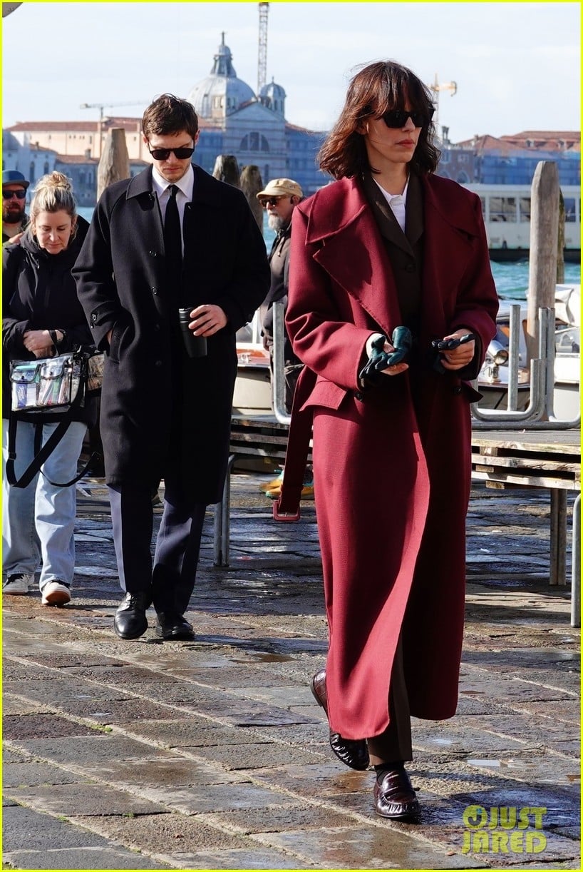 Evan Peters Is Bloody & Bruised in New 'The Beauty' Set Photos for Ryan ...