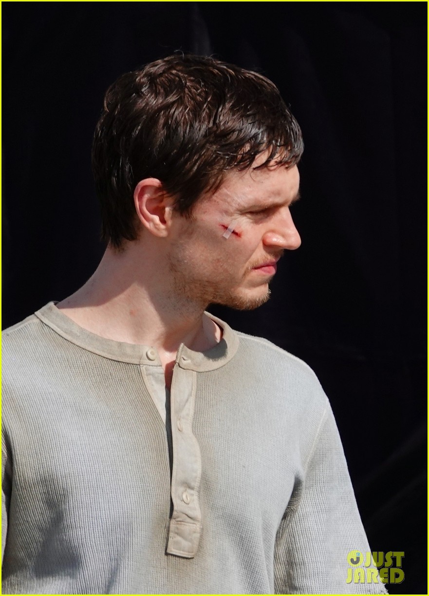Evan Peters Is Bloody & Bruised in New 'The Beauty' Set Photos for Ryan ...