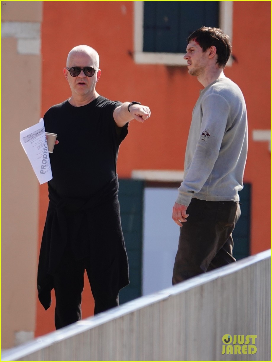 Evan Peters Is Bloody & Bruised in New 'The Beauty' Set Photos for Ryan ...