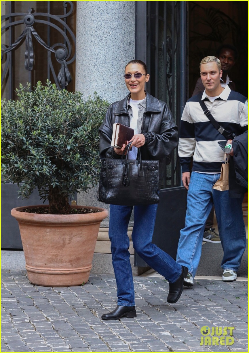 Bella Hadid Gets Warm Welcome While Stepping Out in Rome: Photo 5135120 ...