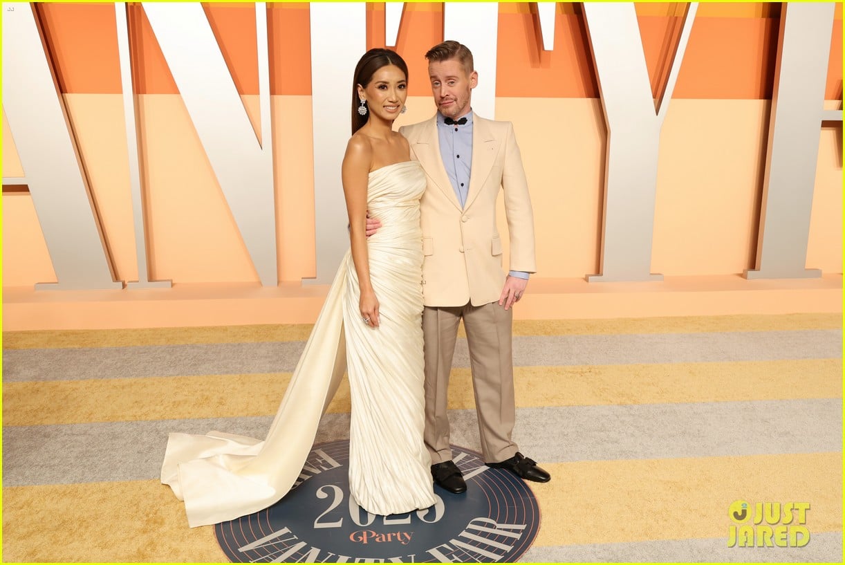 Macaulay Culkin Keeps Brenda Song Close at Vanity Fair Oscar Party 2025 ...
