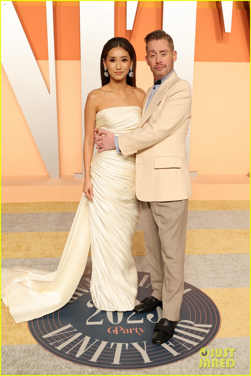 Macaulay Culkin Keeps Brenda Song Close at Vanity Fair Oscar Party 2025 ...