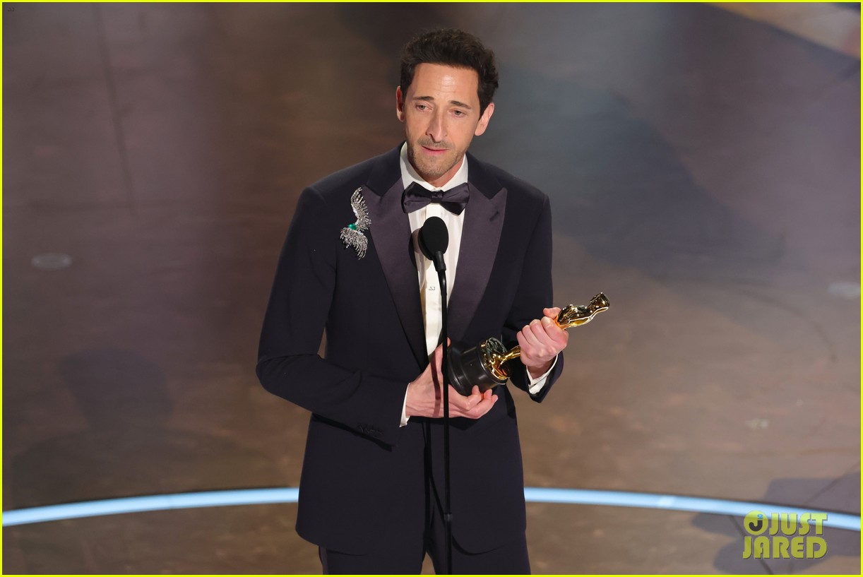 Adrien Brody Wins Second Best Actor Award at Oscars 2025, Throws Gum to Girlfriend Georgina ...