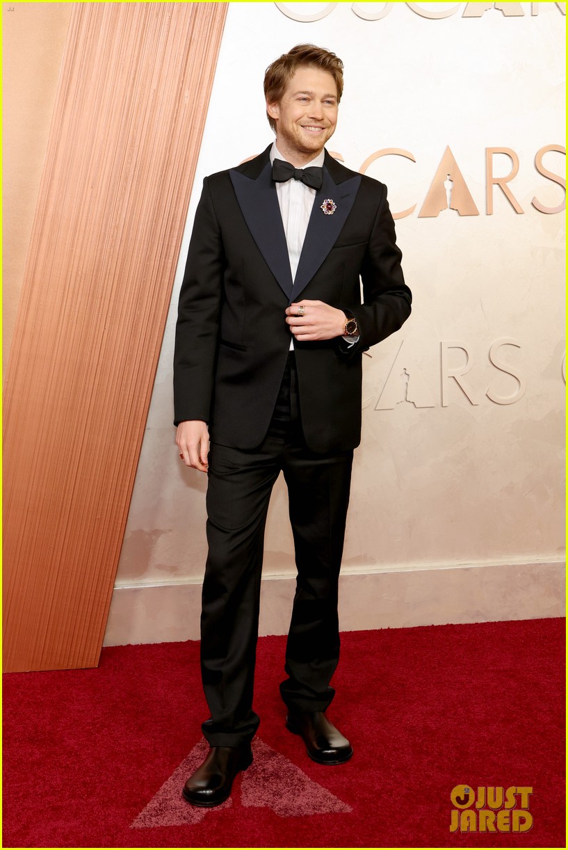 Joe Alwyn & Guy Pearce Bring 'The Brutalist' to Oscars 2025: Photo 5131936 | Alessandro Nivola ...