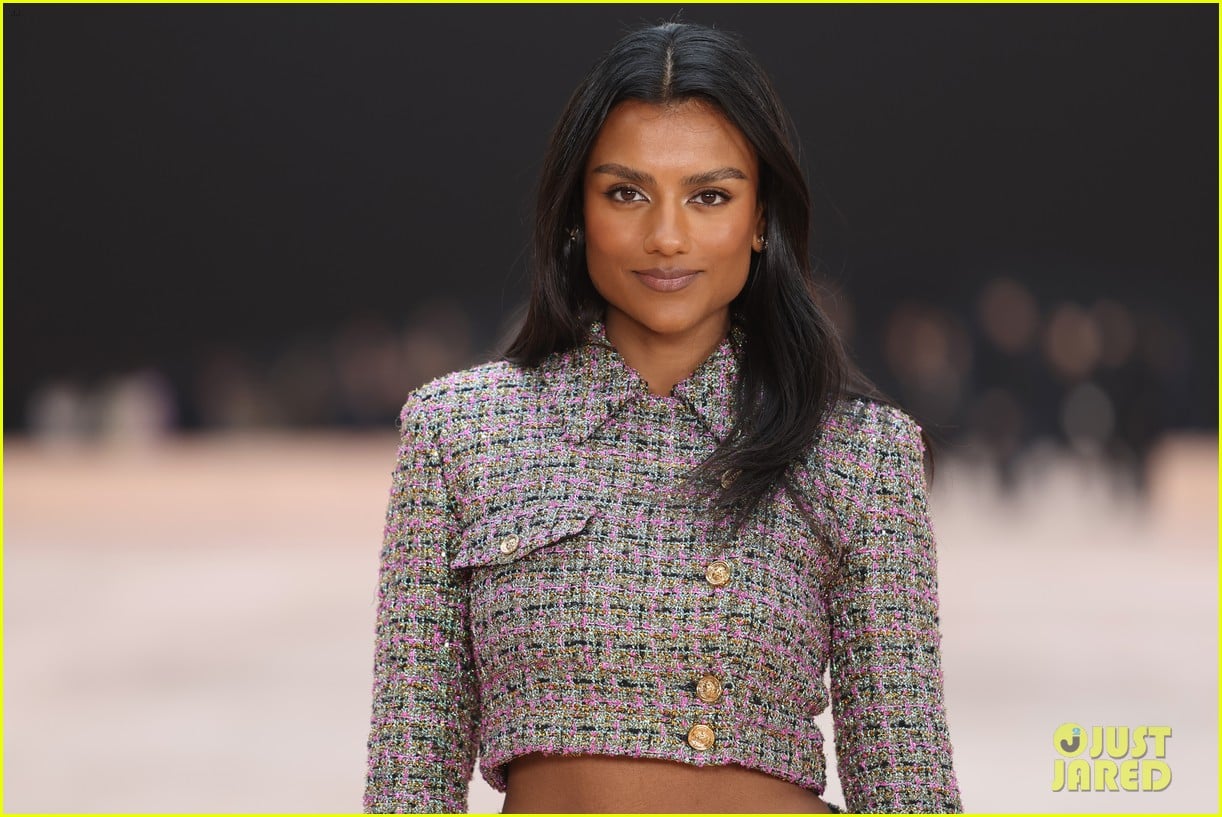 'Bridgerton' Stars Yerin Ha & Simone Ashley Attend Chanel Show During ...