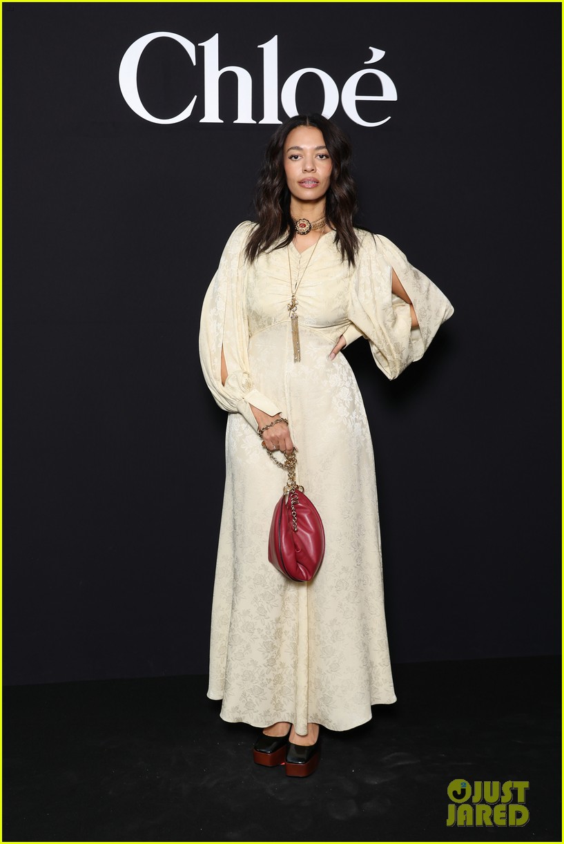Doechii Goes Barefoot for Chloe Show During Paris Fashion Week - See ...