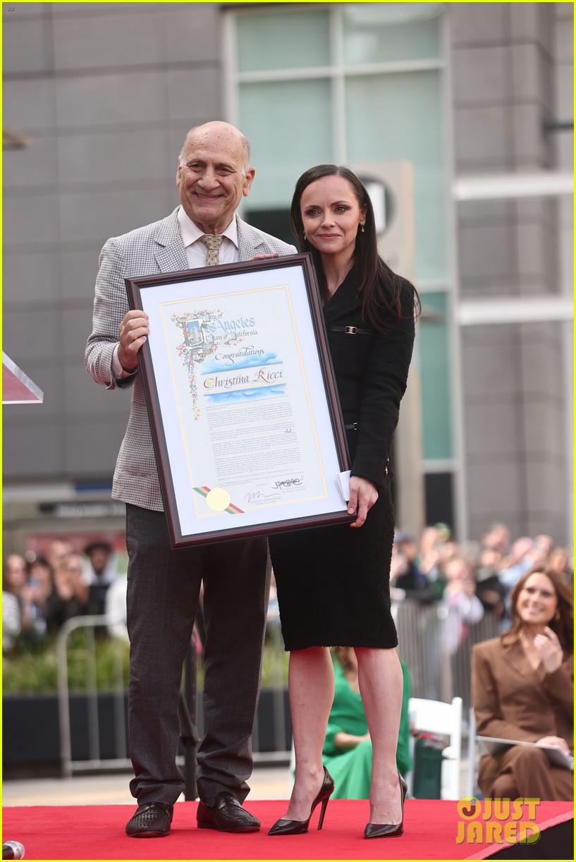 Christina Ricci's Daughter Cleo & Son Freddie Make Rare Appearance at ...