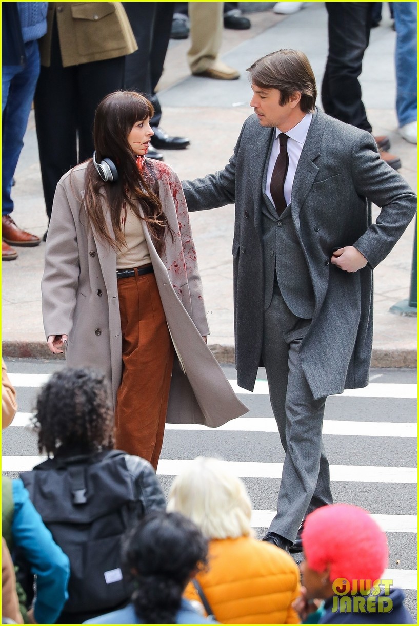 Dakota Johnson Gets Covered in Blood While Filming 'Verity' Movie - Set ...