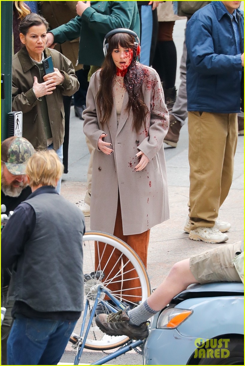 Dakota Johnson Gets Covered in Blood While Filming 'Verity' Movie - Set ...
