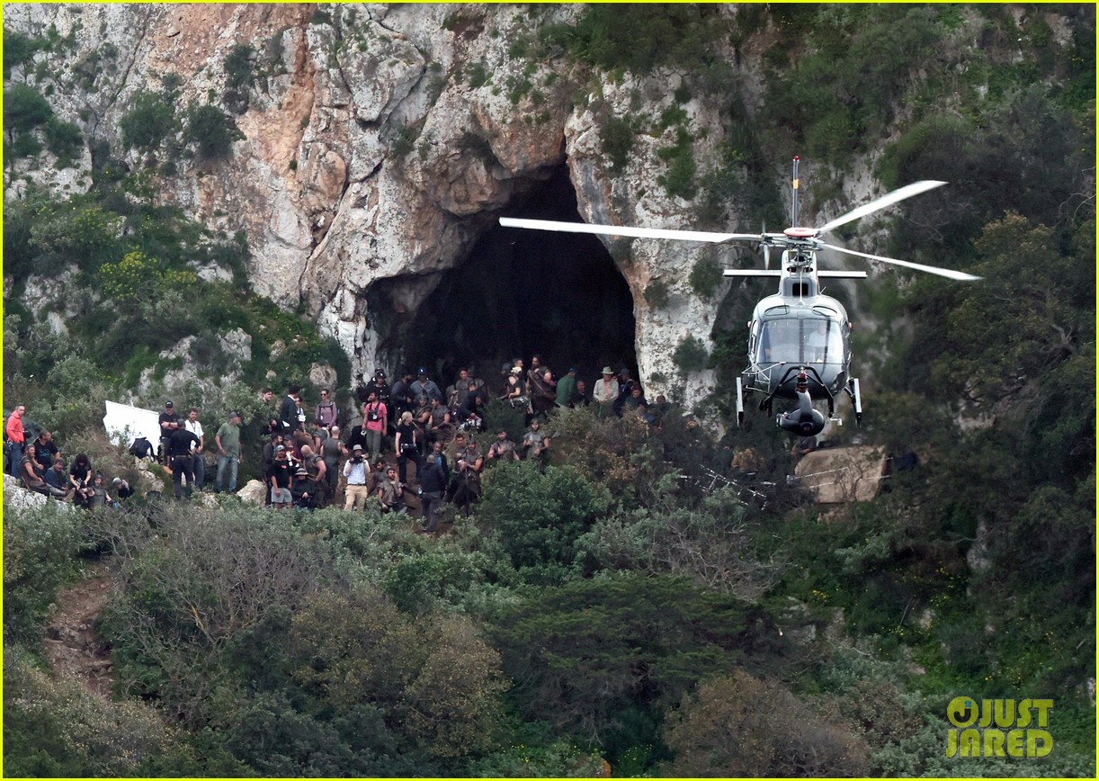 Matt Damon Spotted Filming a Battle Scene for 'The Odyssey' in Greece ...