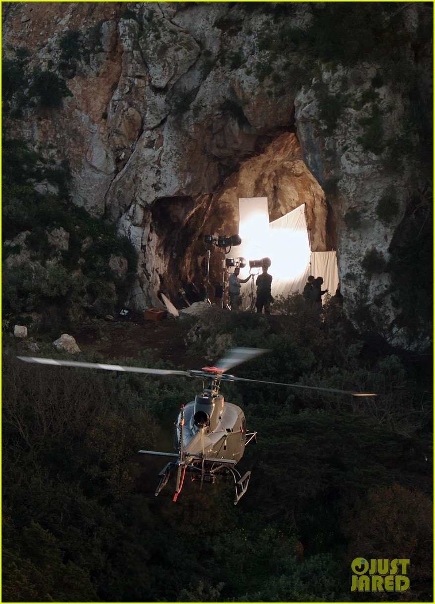 Matt Damon Spotted Filming a Battle Scene for 'The Odyssey' in Greece ...
