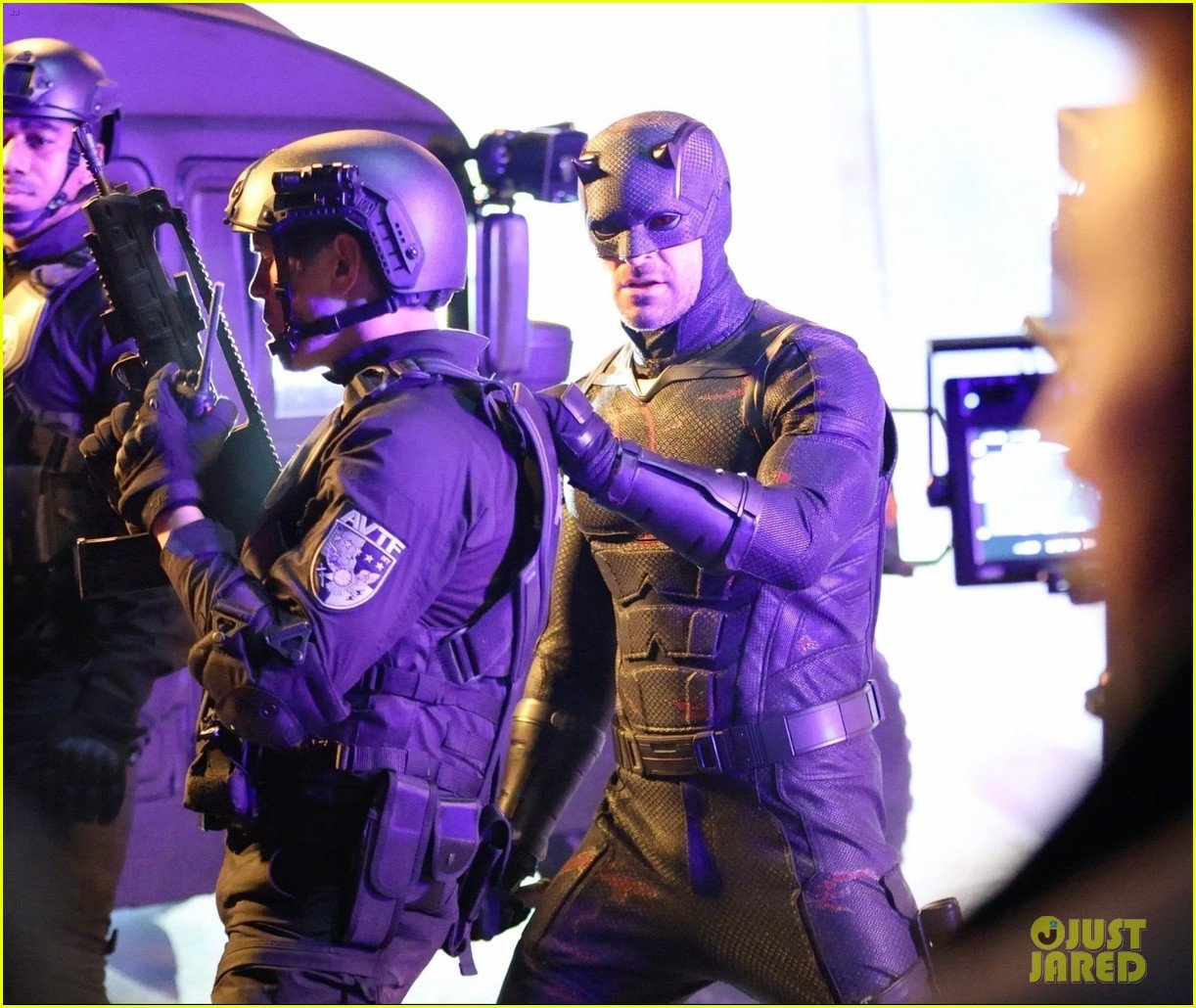 Charlie Cox Spotted in Daredevil's New Black Suit in 'Born Again' Season 2 Set Photos: Photo ...