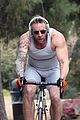 Dax Shepard Looks Fit in Spandex Workout Outfit During an L.A. Bike ...