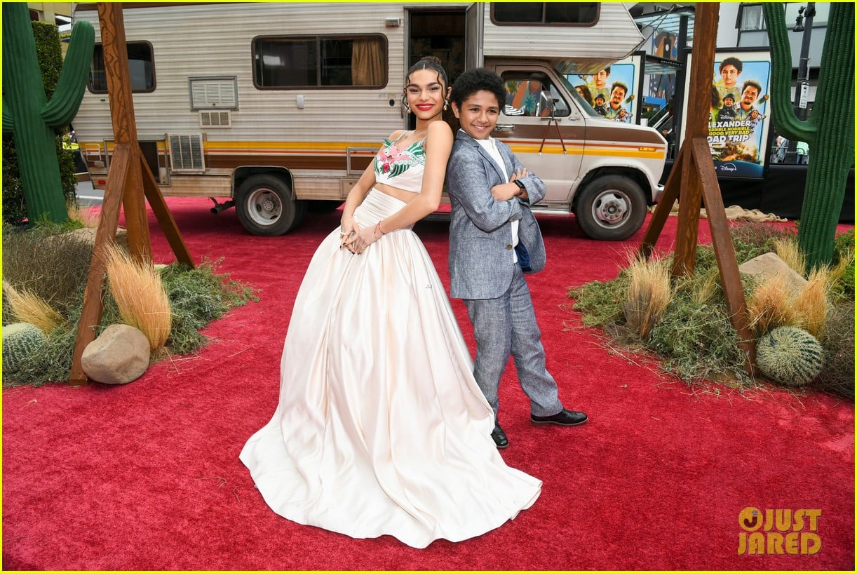 Eva Longoria, Jesse Garcia, & More Attend 'Alexander and the Terrible ...